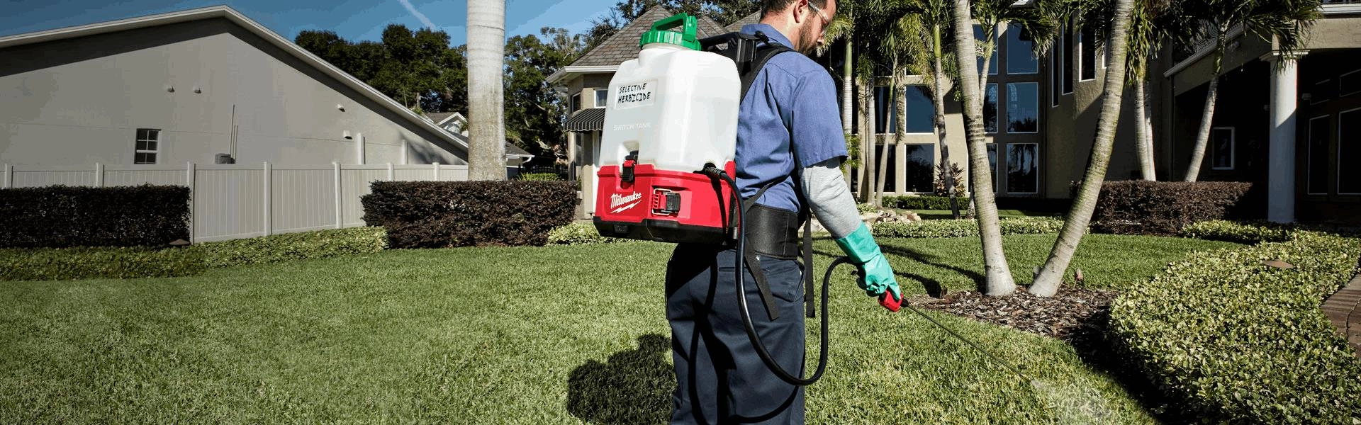 Sprayers | Milwaukee Tool